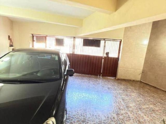 Casa com 4 dormitórios à venda, 157 m² por R$ 679.000 Passos Juiz de Fora/MG