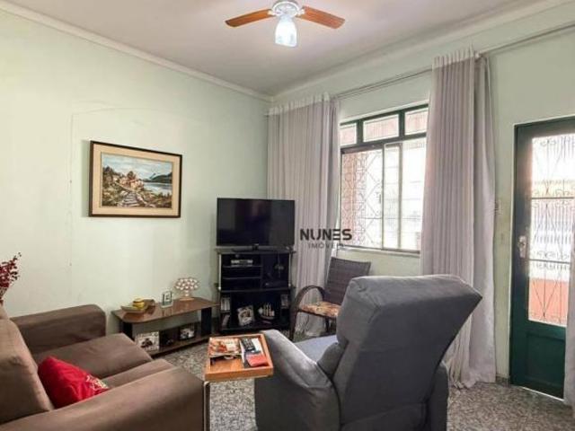 Casa com 4 dormitórios à venda, 150 m² por R$ 550.000 Lourdes Juiz de Fora/MG