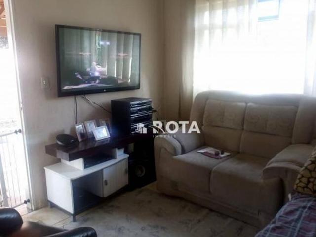 Casa com 4 dormitórios à venda, 150 m² por R$ 690.000,00 Santa Cecília Paulínia/SP