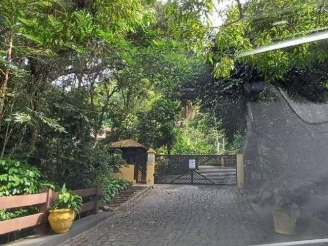 Casa com 4 dormitórios à venda, 153 m² por R$ 1.400.000 Guaecá São Sebastião/SP
