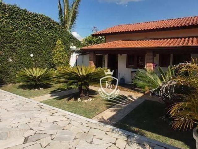 Casa com 4 dormitórios à venda, 164 m² por R$ 1.700.000,00 Condomínio Village Castelo Itu/SP