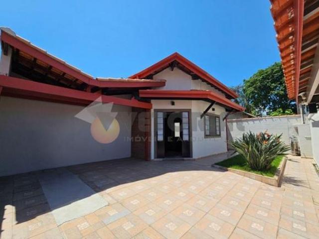 Casa com 4 dormitórios à venda, 164 m² por R$ 1.140.000,00 Jardim Britânia Caraguatatuba/SP