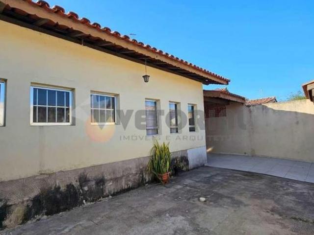 Casa com 4 dormitórios à venda, 169 m² por R$ 800.000,00 Balneário dos Golfinhos Caraguatatuba/S
