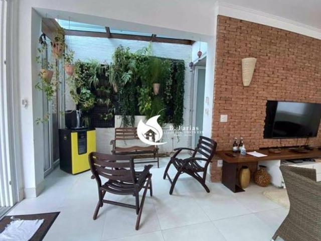 Casa com 4 dormitórios à venda, 160 m² por R$ 3.500.000,00 Juquehy São Sebastião/SP