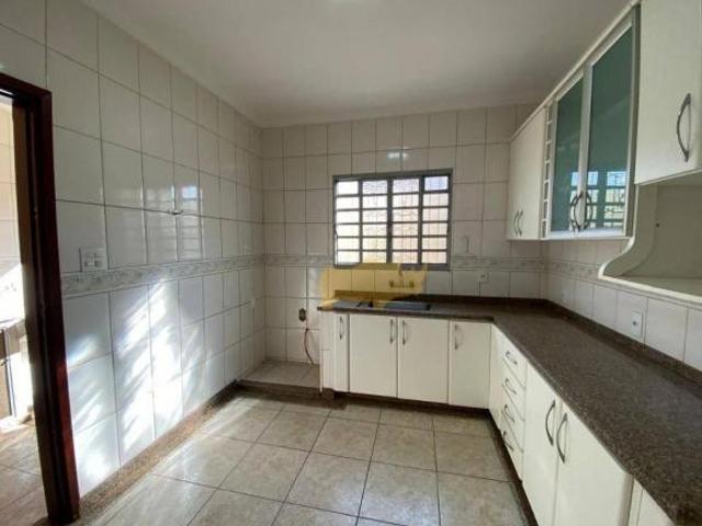 Casa com 4 dormitórios à venda, 174 m² por R$ 589.000,00 Alto do Santana Rio Claro/SP
