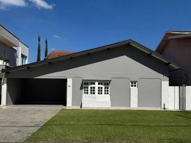 Casa com 4 dormitórios à venda, 177 m² por R$ 2.500.000,00 Conjunto Residencial Esplanada do Sol