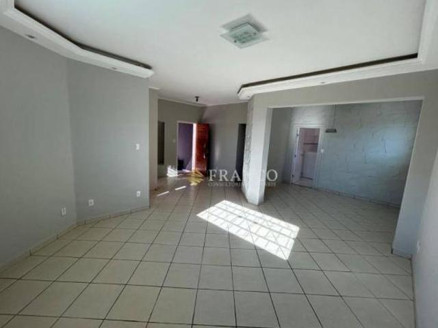 Casa com 4 dormitórios à venda, 186,36m² Campos Elíseos Taubaté/SP