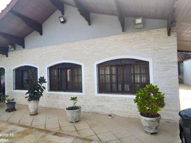 Casa com 4 dormitórios à venda, 187 m² por R$ 1.350.000,00 Balneário Flórida Praia Grande/SP