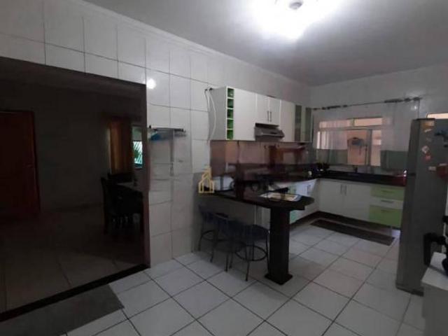 Casa com 4 dormitórios à venda, 188 m² por R$ 490.000,00 Loteamento Terras de São Pedro e São Paul