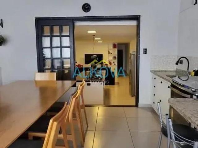 Casa com 4 dormitórios à venda, 188 m² por R$ 915.000 Bosque dos Eucaliptos São José dos Campos/