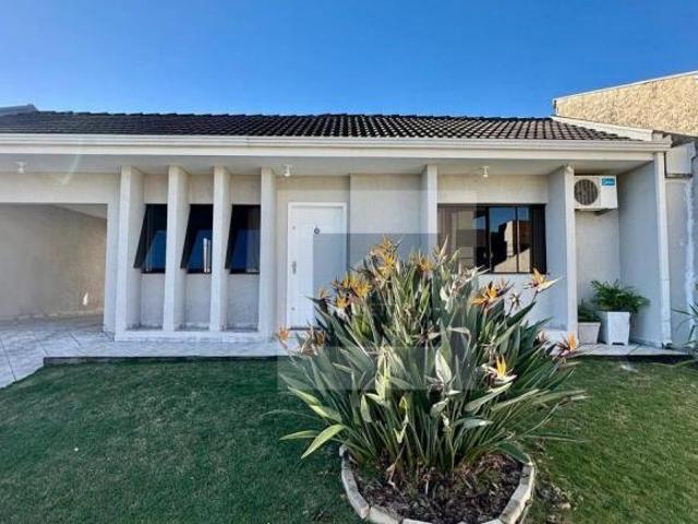 Casa com 4 dormitórios à venda, 180 m² por R$ 1.250.000,00 Portão Curitiba/PR