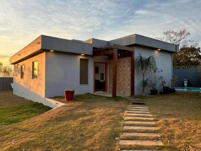 Casa com 4 dormitórios à venda, 180 m² por R$ 1.300.000,00 Condomínio Estância das Petúnias Lago