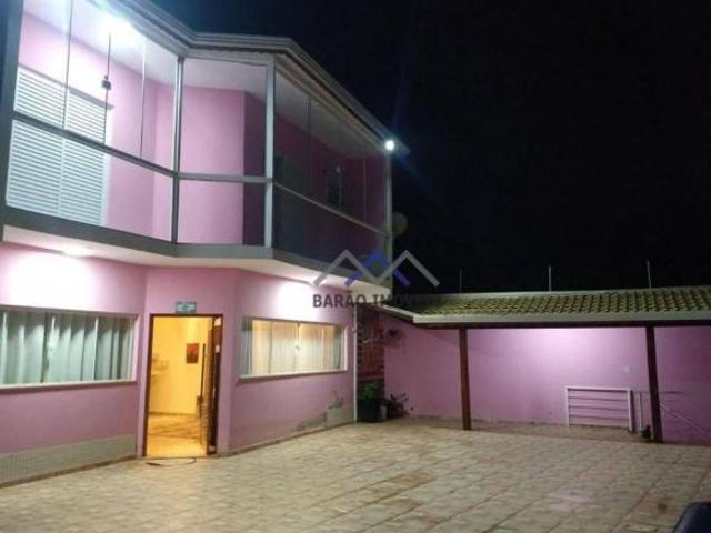 Casa com 4 dormitórios à venda, 180 m² por R$ 750.000,00 Estância Climatérica Ipê Jarinu/SP