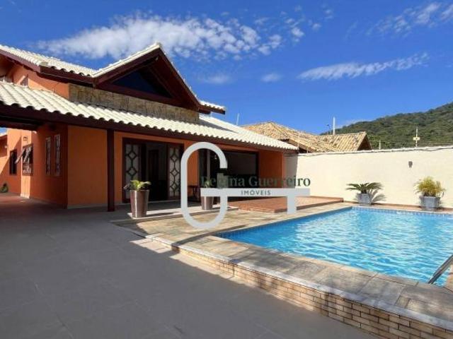 Casa com 4 dormitórios à venda, 181 m² por R$ 950.000,00 Jardim Guarau Peruíbe/SP