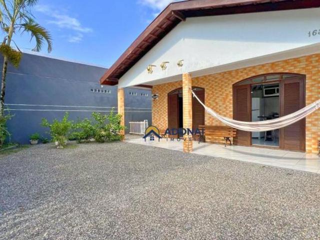 Casa com 4 dormitórios à venda, 182 m² por R$ 870.000,00 Coroados Guaratuba/PR