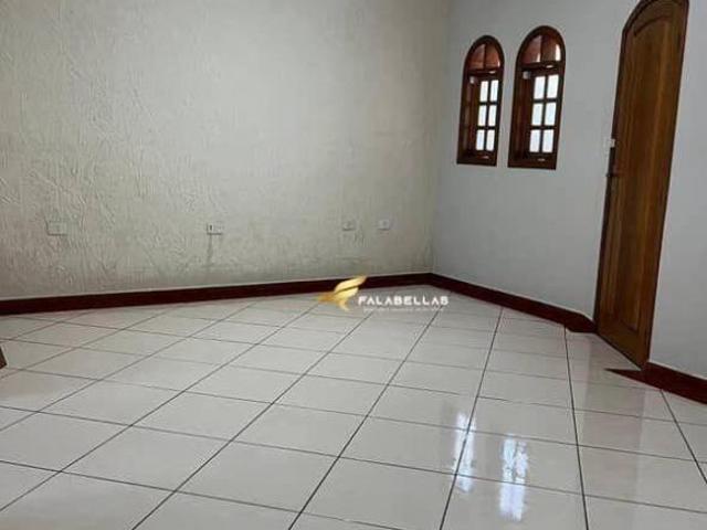 Casa com 4 dormitórios à venda, 183 m² por R$ 810.000,00 Jardim Marabambaia II Jardim Santa gertr