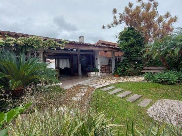 Casa com 4 dormitórios à venda, 194 m² por R$ 1.500.000,00 Enseada Guarujá/SP