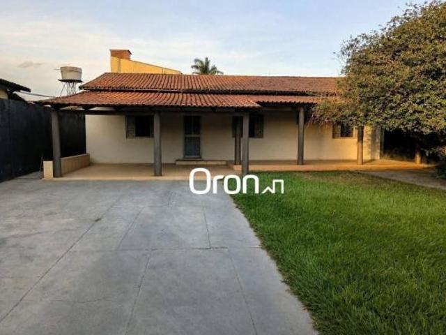 Casa com 4 dormitórios à venda, 194 m² por R$ 580.000,00 Jardim Ana Lúcia Goiânia/GO