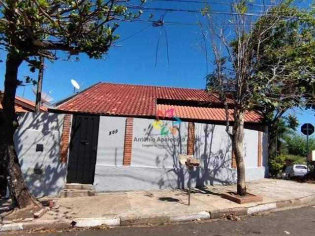 Casa com 4 dormitórios à venda, 194 m² por R$ 750.000,00 Jd Porangaba Águas de São Pedro/SP
