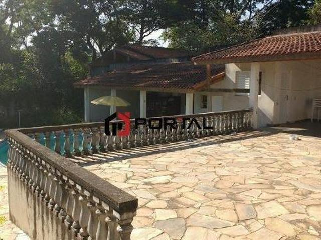 Casa com 4 dormitórios à venda, 196 m² por R$ 980.000,00 Granja Viana Carapicuíba/SP