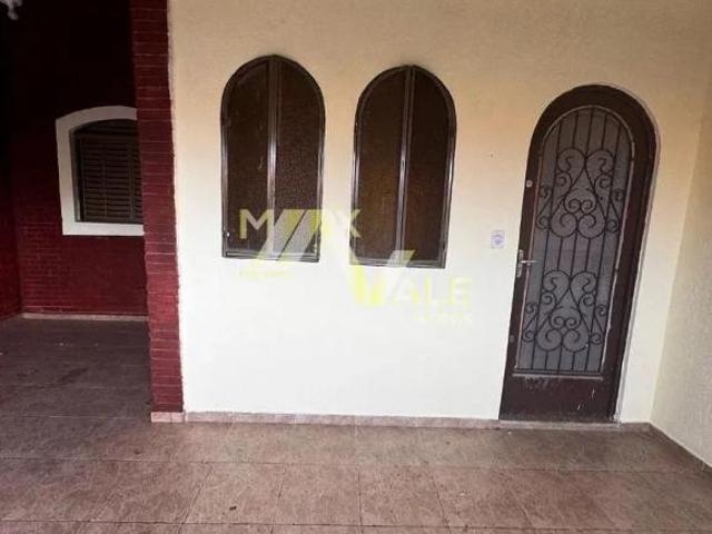 Casa com 4 dormitórios à venda, 197 m² por R$ 520.000 Vila Zezé Jacareí/SP