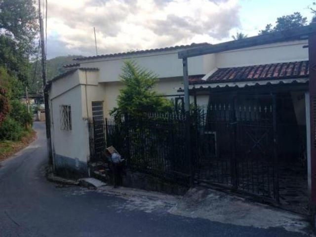Casa com 4 dormitórios à venda, 190 m² por R$ 400.000,00 Paciência Sabará/MG