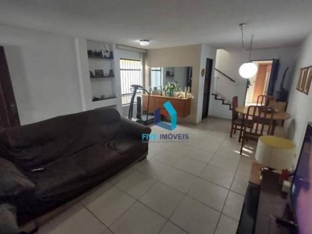 Casa com 4 dormitórios à venda, 190 m² por R$ 880.000,00 Veleiros São Paulo/SP