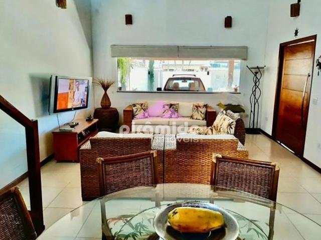 Casa com 4 dormitórios à venda, 205 m² por R$ 1.700.000,00 Toninhas Ubatuba/SP