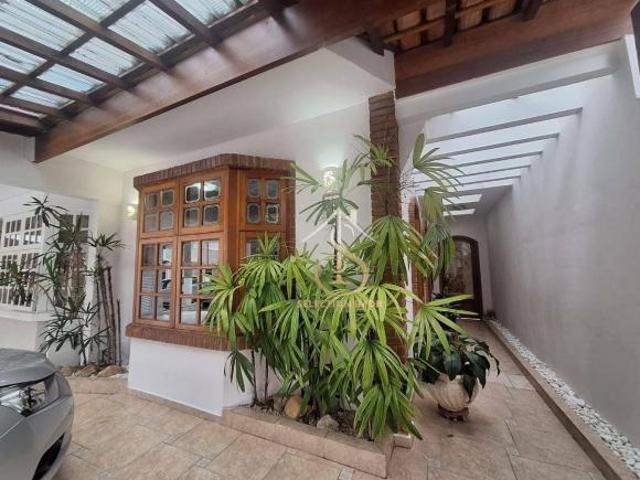 Casa com 4 dormitórios à venda, 205 m² por R$ 1.099.000,00 Chácara Nossa Senhora do Bom Conselho