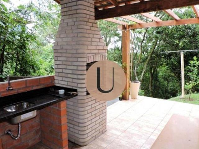 Casa com 4 dormitórios à venda, 205 m² por R$ 1.150.000,00 Granja Viana Embu das Artes/SP