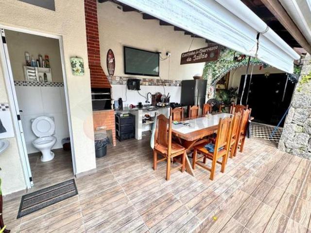 Casa com 4 dormitórios à venda, 205 m² por R$ 600.000 Jardim Jaqueira Caraguatatuba/SP