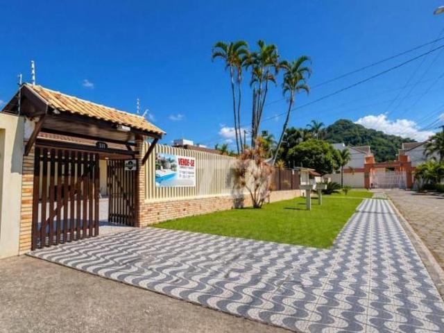 Casa com 4 dormitórios à venda, 207 m² por R$ 2.280.000,00 Caiobá Matinhos/PR