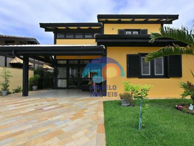 Casa com 4 dormitórios à venda, 209 m² por R$ 1.350.000,00 Balneario Samburá Peruíbe/SP