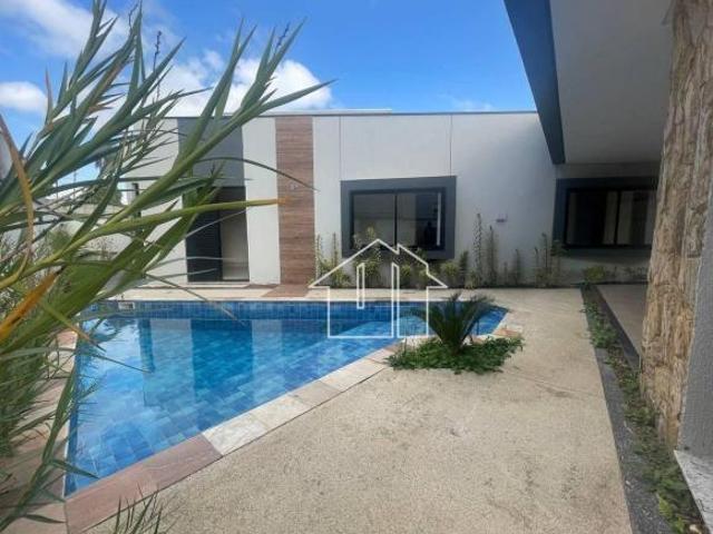 Casa com 4 dormitórios à venda, 200 m² por R$ 1.400.000,00 Condomínio Terras do Vale Caçapava/SP