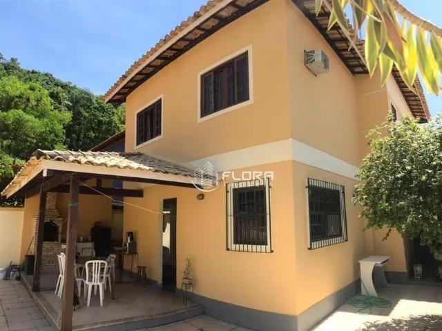 Casa com 4 dormitórios à venda, 200 m² por R$ 1.000.000,00 Piratininga Niterói/RJ