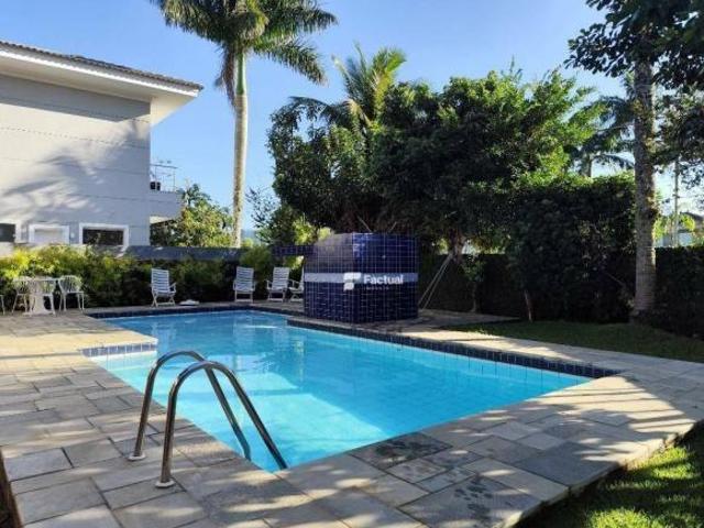 Casa com 4 dormitórios à venda, 200 m² por R$ 2.100.000,00 Acapulco Guarujá/SP