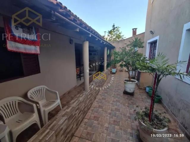 Casa com 4 dormitórios à venda, 200 m² por R$ 446.000,10 Dic IV. Conjunto Habitacional Lech Walesa