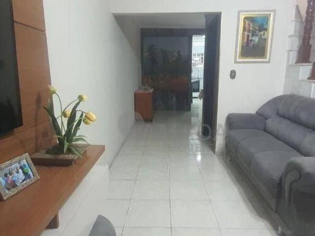 Casa com 4 dormitórios à venda, 200 m² por R$ 615.000,00 Artur Alvim São Paulo/SP