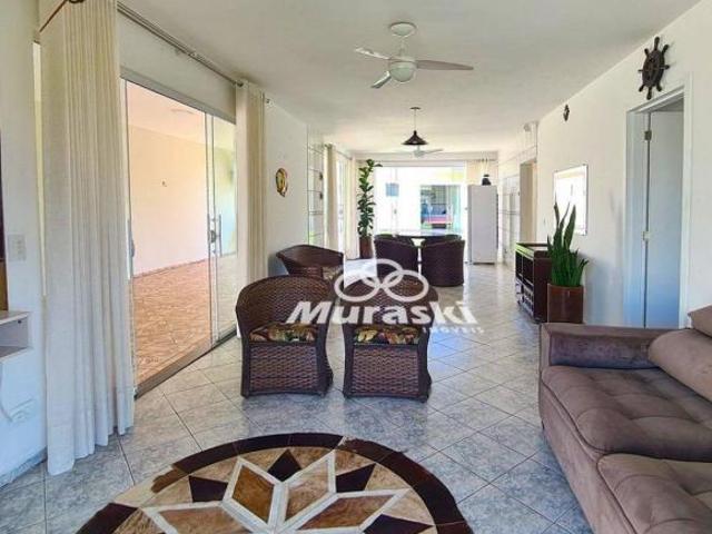 Casa com 4 dormitórios à venda, 200 m² por R$ 735.000,00 Coroados Guaratuba/PR