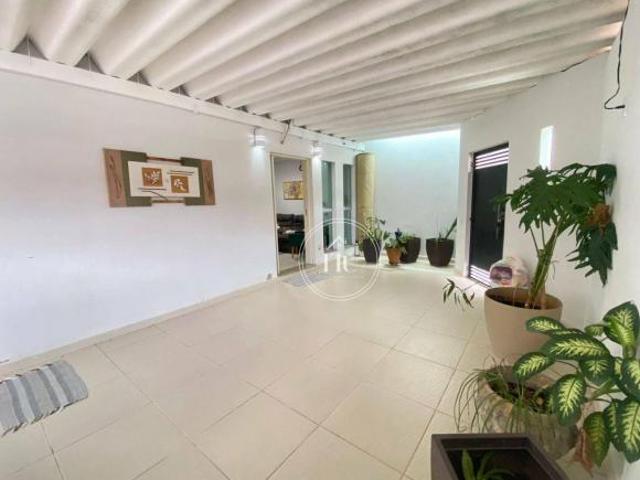 Casa com 4 dormitórios à venda, 200 m² por R$ 800.000,00 Vila Gardiman Itu/SP