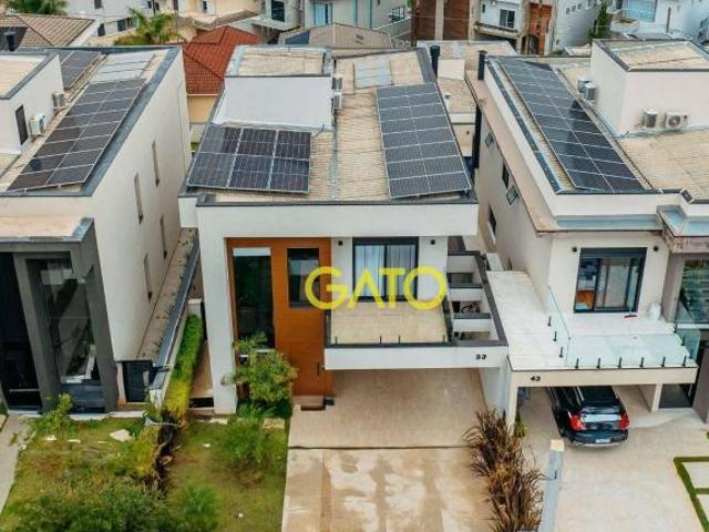 Casa com 4 dormitórios à venda, 203 m² por R$ 2.950.000,00 New Ville Santana de Parnaíba/SP