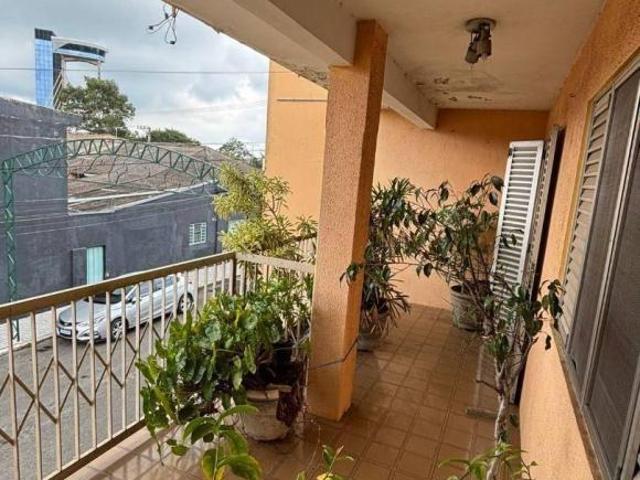 Casa com 4 dormitórios à venda, 203 m² por R$ 470.000,00 Centro Salto/SP