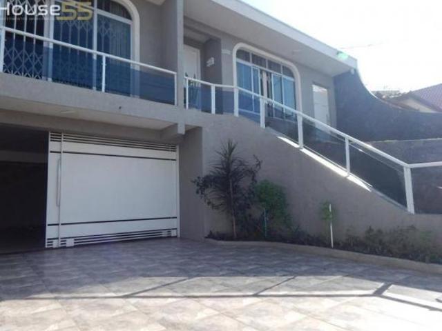 Casa com 4 dormitórios à venda, 214 m² por R$ 895.000,00 Parolin Curitiba/PR