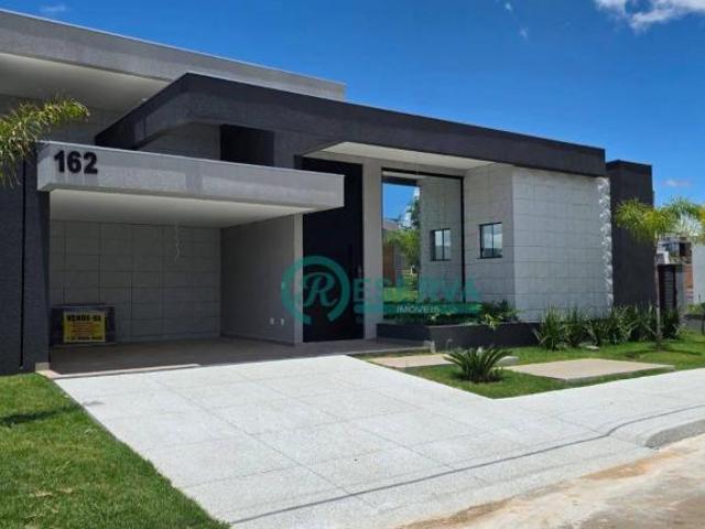 Casa com 4 dormitórios à venda, 215 m² por R$ 2.180.000,00 Condomínio Gran Park Toscana Vespasia