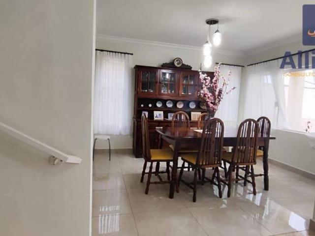 Casa com 4 dormitórios à venda, 217 m² por R$ 1.100.000,00 Jardim Nova Europa Campinas/SP