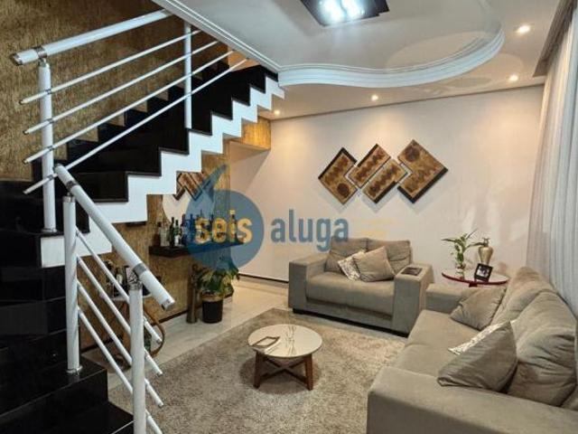 Casa com 4 dormitórios à venda, 217m² por R$ 980.000,00 Parque Novo Mundo.