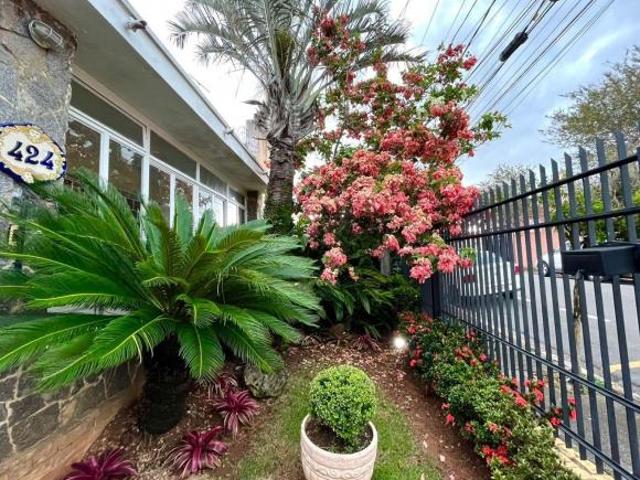 Casa com 4 dormitórios à venda, 218 m² por R$ 1.348.000,00 Centro Vinhedo/SP