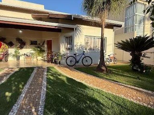 Casa com 4 dormitórios à venda, 219 m² por R$ 1.350.000,00 Jardim Green Park Residence Hortolând
