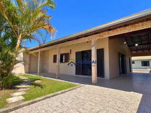 Casa com 4 dormitórios à venda, 210 m² por R$ 820.000,00 Coroados Guaratuba/PR