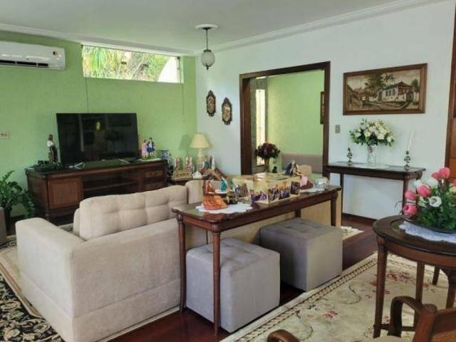 Casa com 4 dormitórios à venda, 211 m² por R$ 4.300.000 Quinta das Flores São José dos Campos/SP